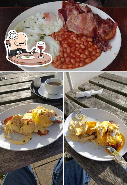 Cafe Riva, Bournemouth - Restaurant menu, prices and reviews