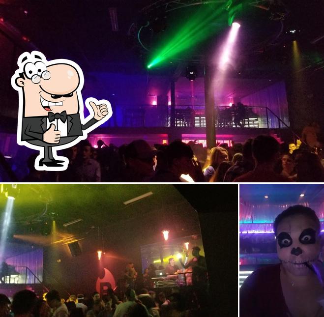 Blaze Nightclub in Morgantown - Restaurant reviews