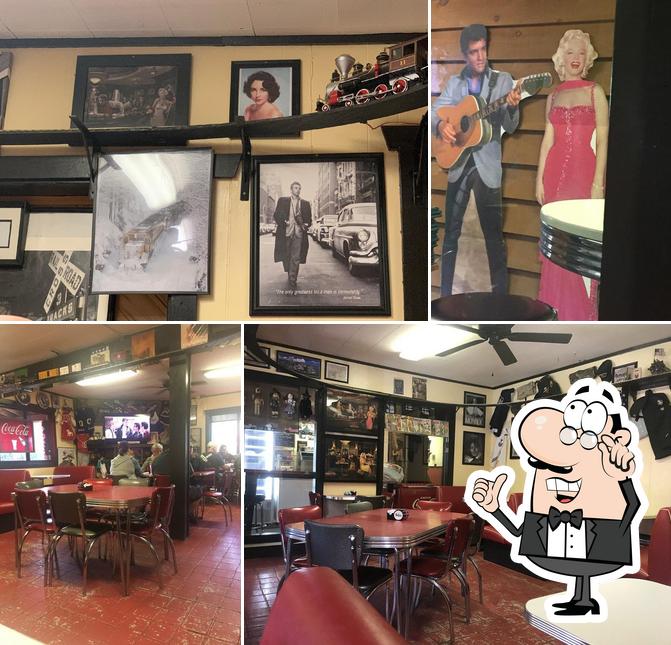 Yesterday's Diner in Red River - Restaurant menu and reviews