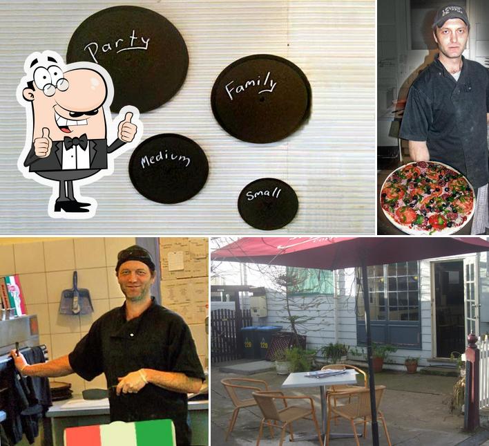 Oakbank Pizza Bar & Cafe in Oakbank - Restaurant menu and reviews