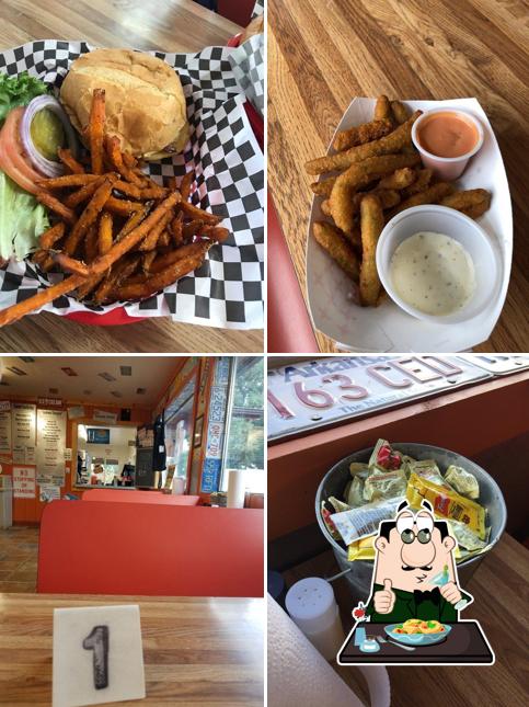 Slackers Burger Joint, Torrey - Restaurant menu, prices and reviews
