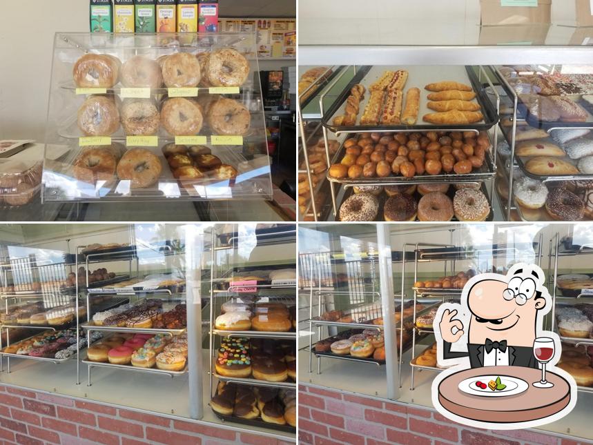 The Donut House, Adelanto - Restaurant menu, prices and reviews