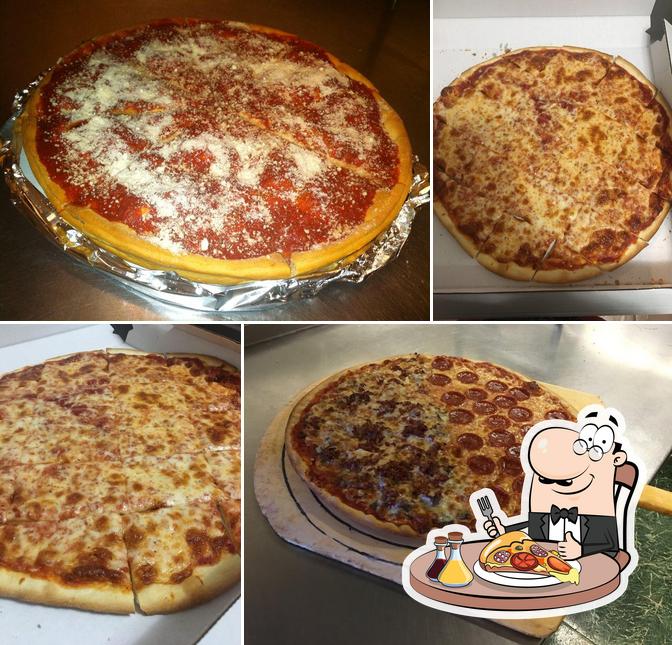 Giovanni's Pizza, 7004 W Diversey Ave in Chicago - Restaurant menu and ...