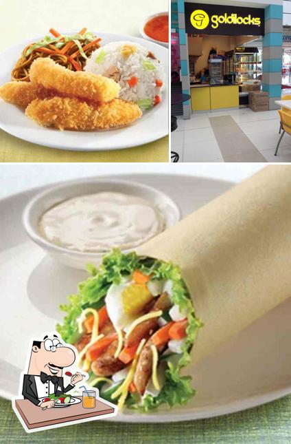 Goldilocks, Moalboal - Restaurant menu, prices and reviews