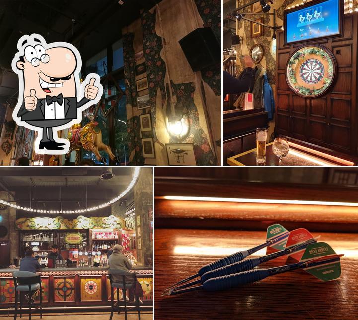 Flight Club Manchester in Manchester - Restaurant menu and reviews