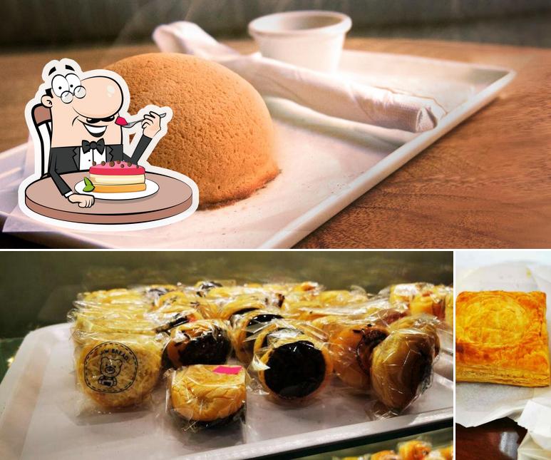 Roti O, Tangerang, VMG3+VVW - Restaurant menu and reviews