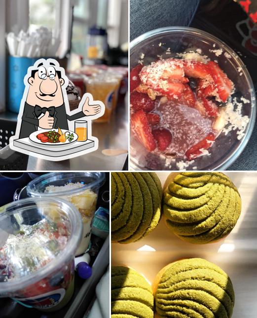 Shake & Wake in El Centro - Restaurant reviews