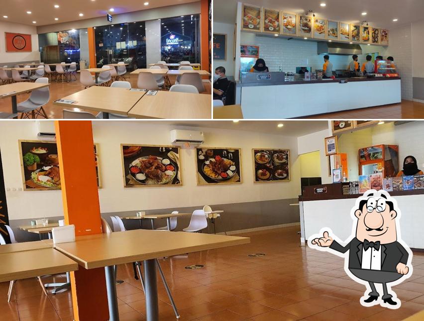 Emados Shawarma Kelapa Dua restaurant, Depok - Restaurant reviews