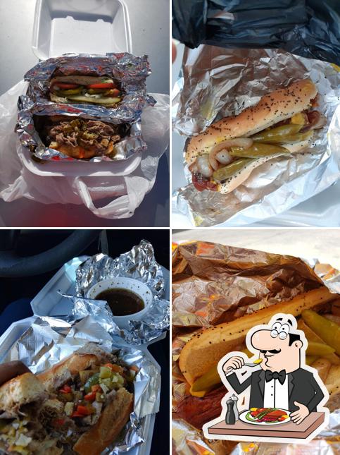 Top 7 restaurants with chili dogs in Tampa, october 2025 - Restaurant Guru