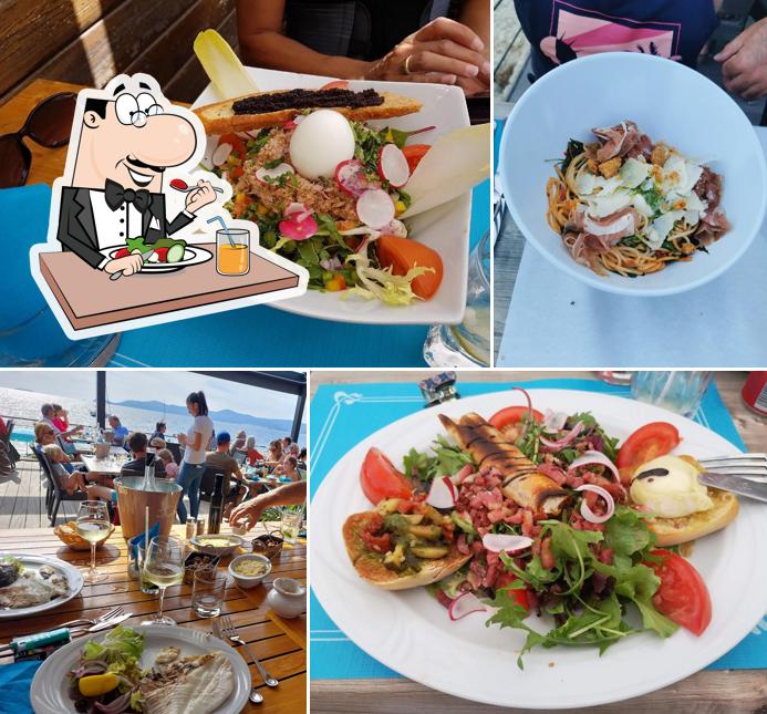 Coco Beach - Plage de la Fossette restaurant, Le Lavandou, Chem. de la ...