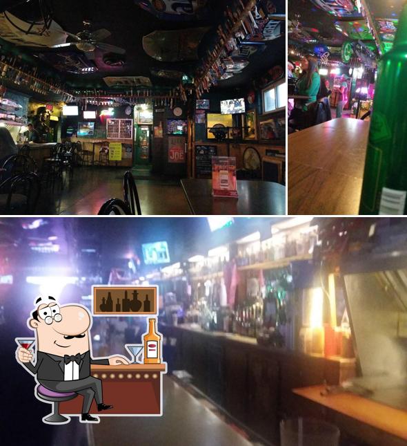 My Place Bar & Grill, Wyandotte - Restaurant menu, prices and reviews