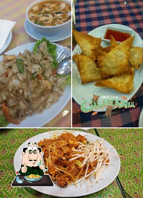 Ontar Thai Restaurant, Ontario - Restaurant menu, prices and reviews