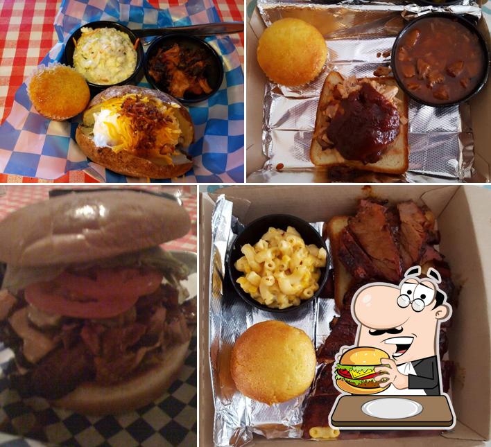 Famous Dave's Bar-B-Que in North Olmsted - Restaurant menu and reviews