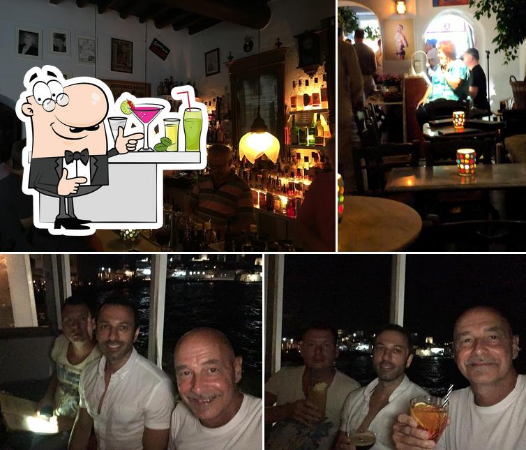 Montparnasse The Piano Bar Mykonos, Mikonos - Restaurant reviews