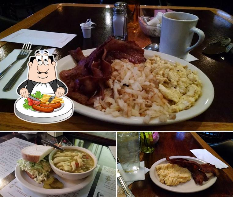 Acorn Saloon & Feeding Station in Colville - Restaurant menu and reviews