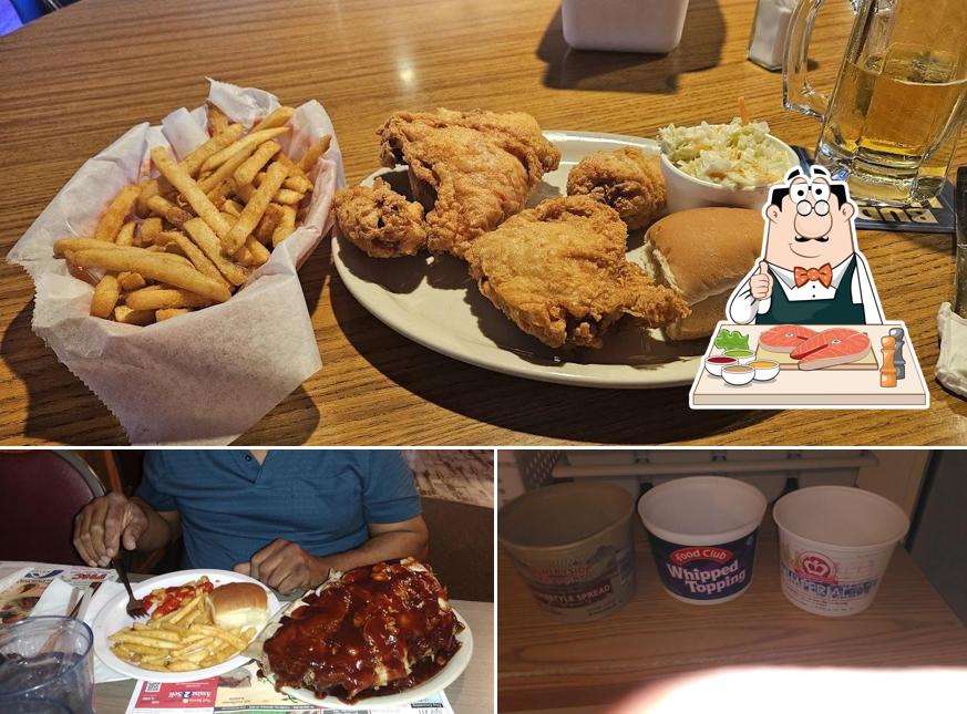 Applejack's Restaurant & Pub, Marinette - Restaurant menu, prices and ...
