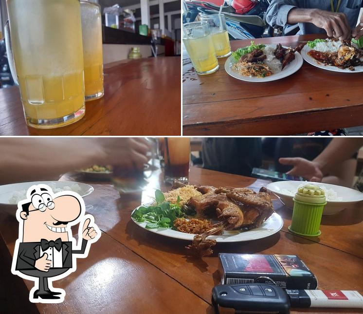 Restaurante Ayam Bakar Urap CAK IPUL, Manyarejo - Opiniones del restaurante