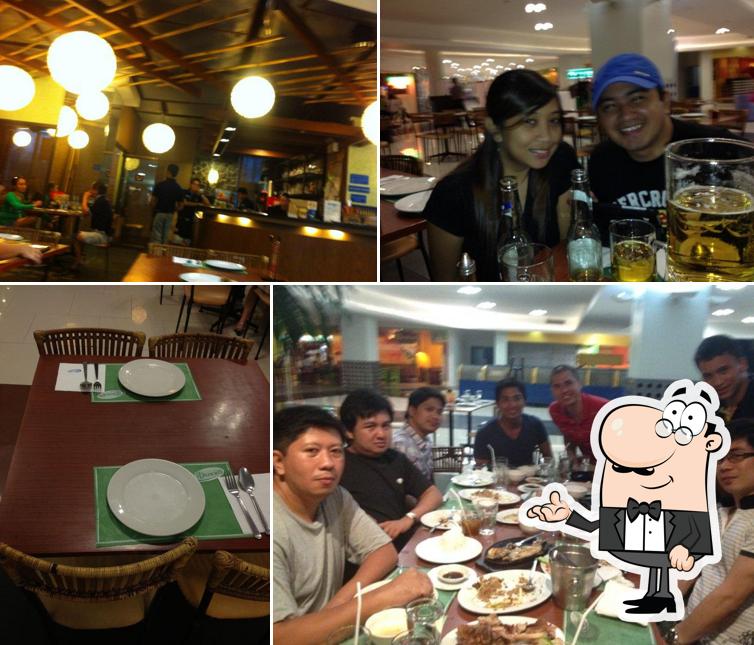 Dencios Bar And Grill, Manila, HXFM+XXV - Restaurant menu and reviews