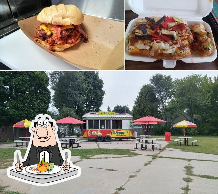 J Doggs, Shawano - Restaurant menu, prices and reviews
