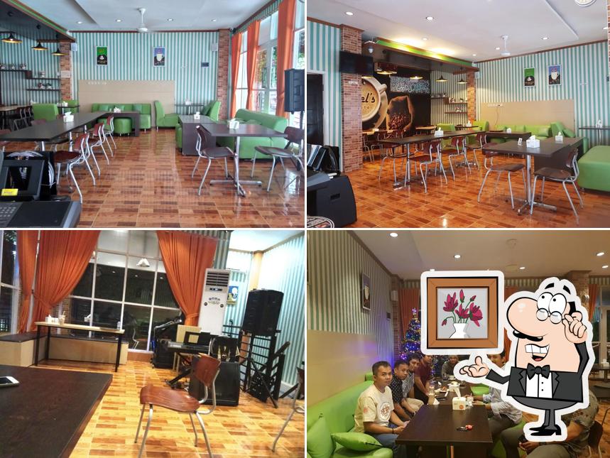 Mel's Cafe, Timika - Restaurant reviews