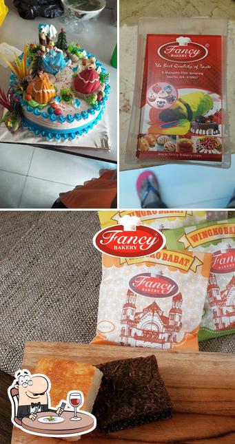 Fancy Bakery Majapahit, Semarang - Restaurant reviews