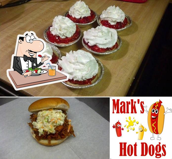 Mark's Hot Dogs in Columbus