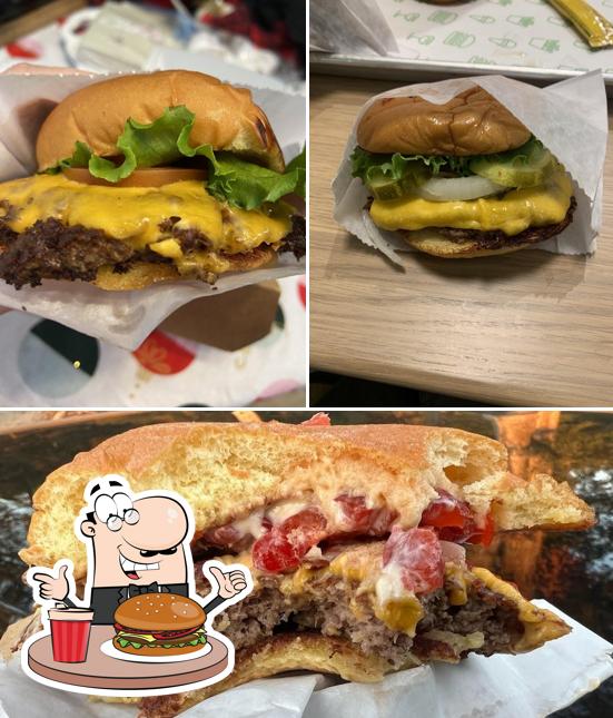 Shake Shack Baton Rouge, Baton Rouge - Restaurant menu, prices and reviews