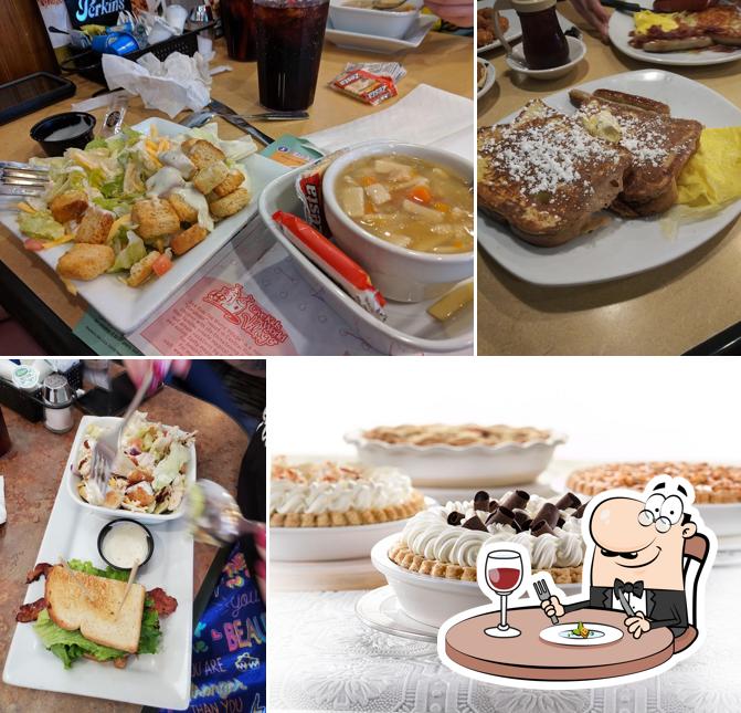 Top 3 restaurants with chocolate chip cookies in Chaska, february 2026 ...