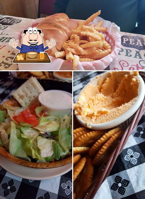 Castle's Patio Inn, Peoria - Restaurant menu, prices and reviews