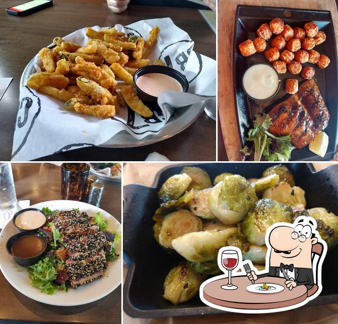 Charbar no. 7 in Mint Hill - Restaurant menu and reviews