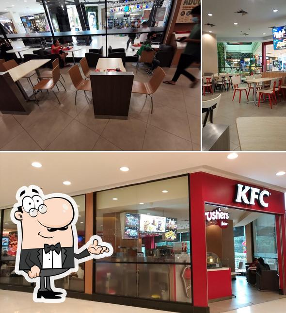 KFC The Mall Bangkae restaurant, Bangkok - Restaurant reviews