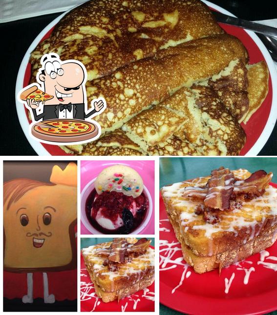 Rusty Tractor - Door County - Breakfast Barn, Carlsville - Restaurant ...