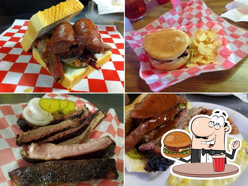 Rollies BBQ, 316 FM2507 in Alice - Restaurant menu and reviews
