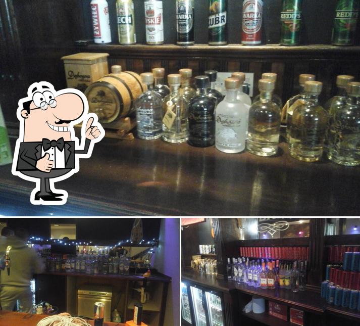 The Burnhill Bar, Glasgow - Restaurant menu, prices and reviews