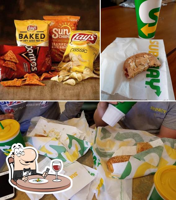 Subway, 8129 N 35th Ave Unit A7 in Phoenix - Restaurant menu and reviews