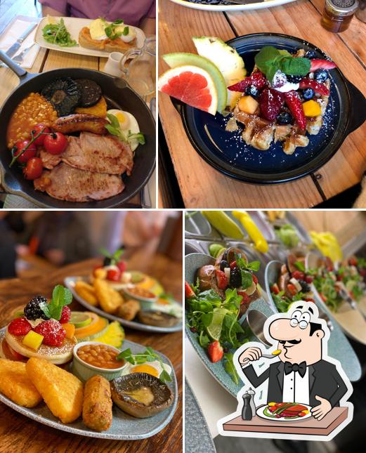 Café East, London, Mile End - Restaurant menu, prices and reviews