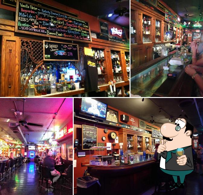 Oregon Express, Dayton - Restaurant menu, prices and reviews