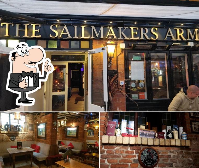 The Sailmakers Arms, 159 High St in Hull - Restaurant menu and reviews