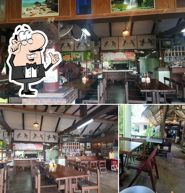 Food Rak Thailand restaurant, Klai, ถ. สุราษธานี - นครศรีธรรมราช ...