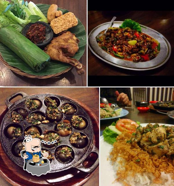 Restoran Roemah Noni, Central Jakarta - Restaurant menu, prices and reviews