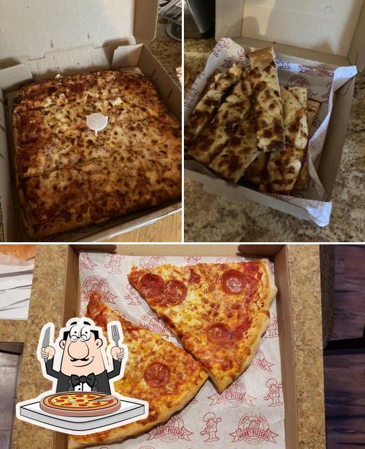 Mark's Pizzeria in Medina - Restaurant menu and reviews