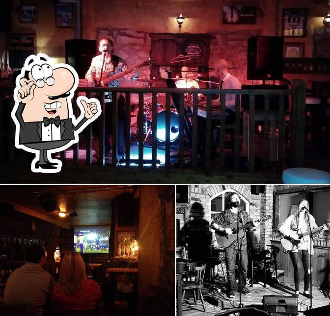 Wallis' Bar in Midleton - Restaurant menu and reviews