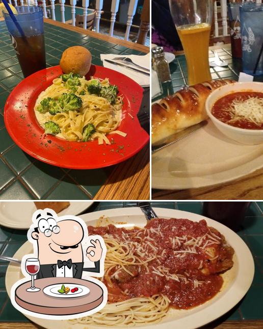 Do Drop Inn, 1201 S Santa Fe Ave in Pueblo - Restaurant menu and reviews