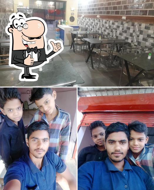 New Pakiza Islamic tea house, Khandewadi - Restaurant reviews