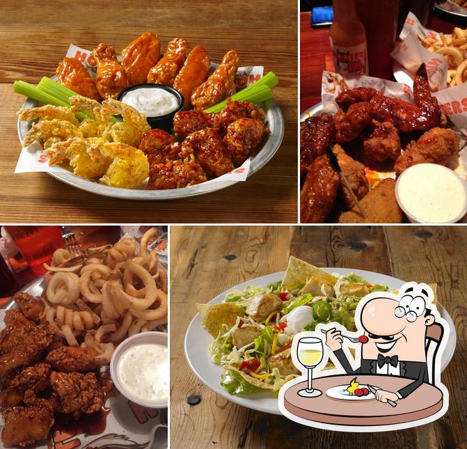 Hooters, 10133 N Kings Hwy in Myrtle Beach - Restaurant menu and reviews
