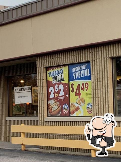 Kerby's Koney Island, 2901 Crooks Rd in Troy - Restaurant menu and reviews