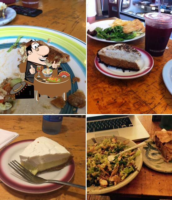 First Slice Pie Cafe, Chicago, Berwyn - Restaurant menu, prices and reviews