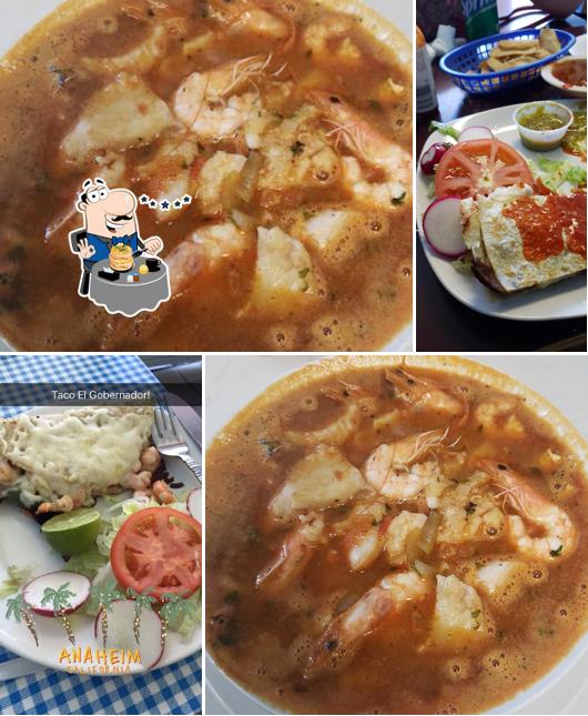Mariscos Nayarit in Anaheim - Restaurant menu and reviews