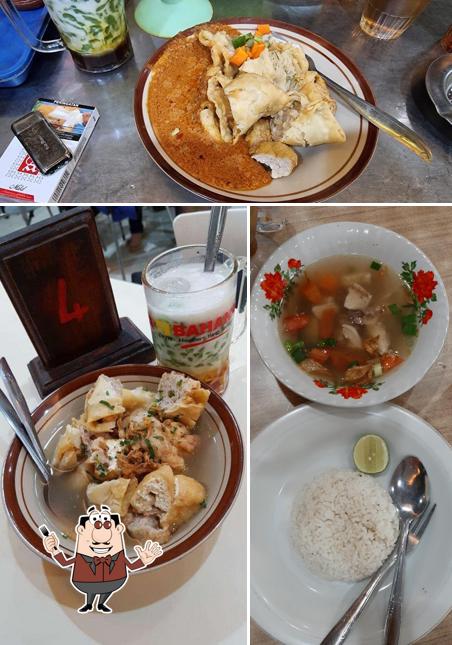 Es Cendol Elizabeth Pusat restaurant, Bandung, Jl. Inhoftank No.64 ...