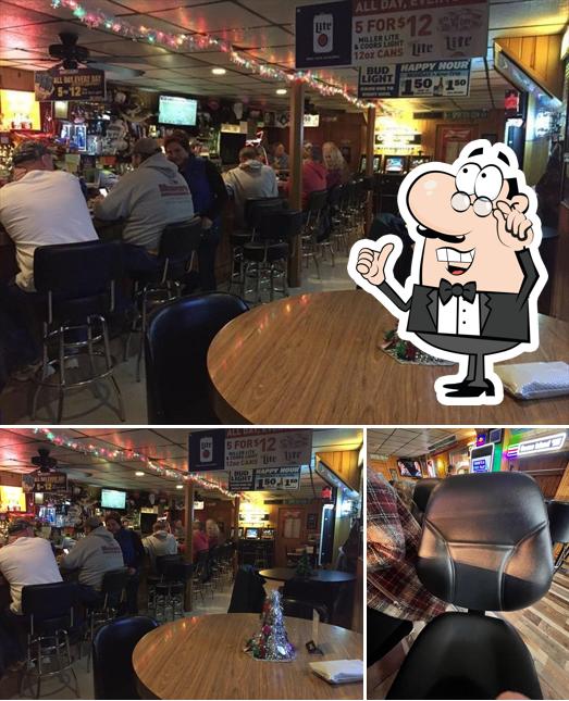 Club 51, DeForest - Restaurant menu, prices and reviews